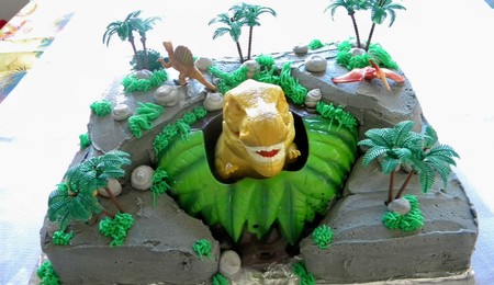 3D Trex - CakeCentral.com
