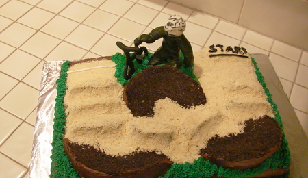 Dirt Bike Race Track Cake - CakeCentral.com