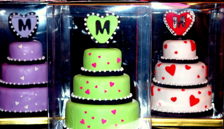 Super Mario Brothers "1Up" Cupcakes - CakeCentral.com