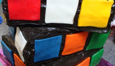 Borg Cube - CakeCentral.com