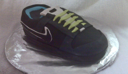 Nike Dunk Cake - CakeCentral.com