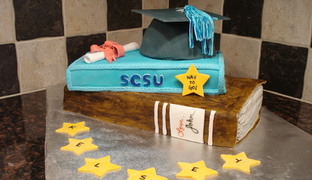 Rutgers Graduation Cake - CakeCentral.com