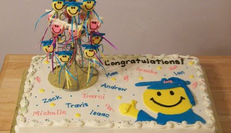 Graduation Cake - CakeCentral.com