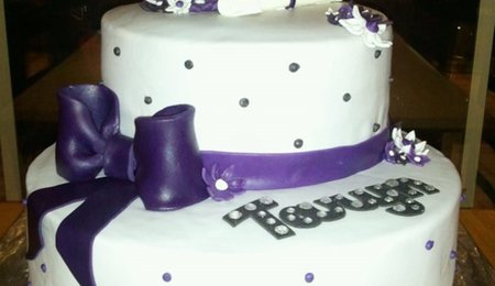 Purple K-State Kansas State Wildcats Graduation Cake - CakeCentral.com