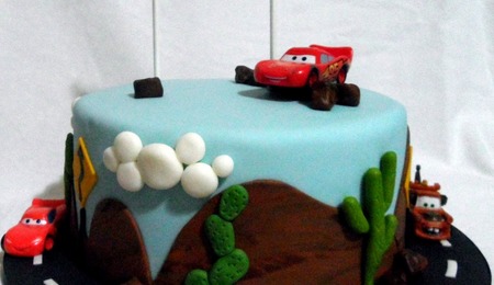 Tractor Tipping - CakeCentral.com