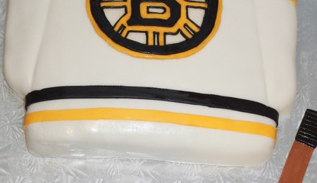 Boston Bruins Jersey - CakeCentral.com
