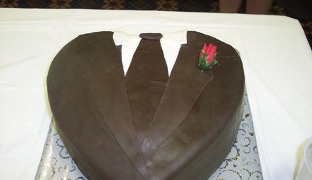 Tuxedo Cake I Really Enjoyed Making This Cake Design Inspired By A ...