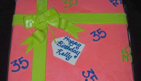 Wrapped Present - CakeCentral.com
