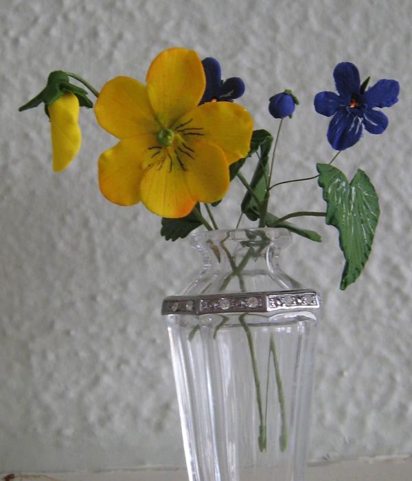 Top Pansy Cakes - CakeCentral.com