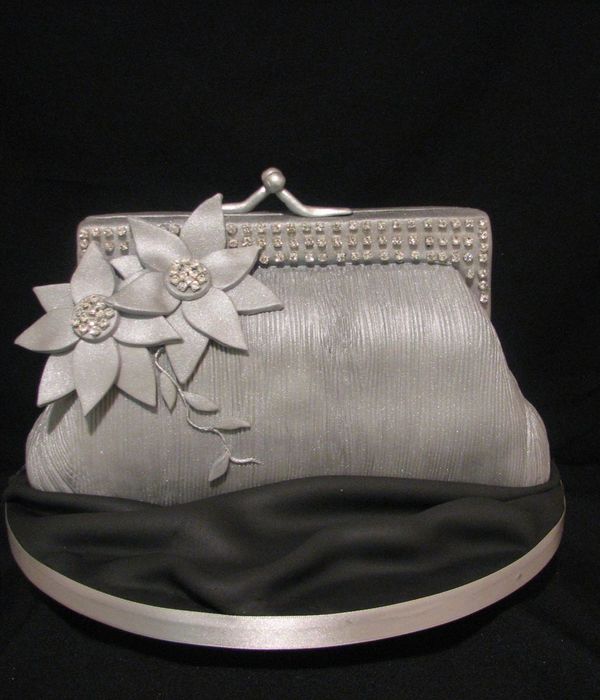 Top Purse Cakes - CakeCentral.com