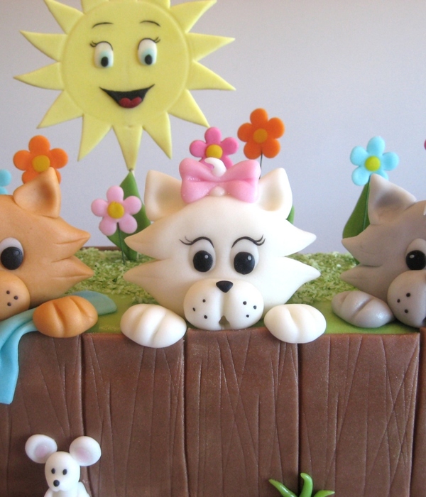 Top Cakes with Cats - CakeCentral.com