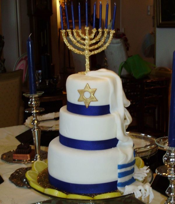 Top Hanukkah Cakes - CakeCentral.com