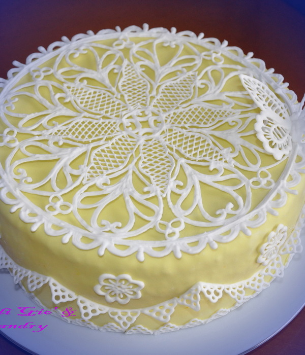 Most Saved Filigree Cakes & Cookies - CakeCentral.com