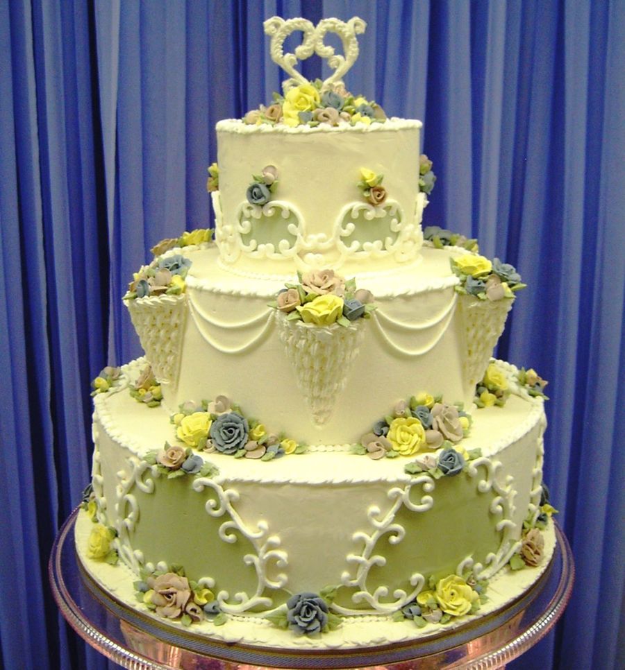 Victorian Dream - CakeCentral.com