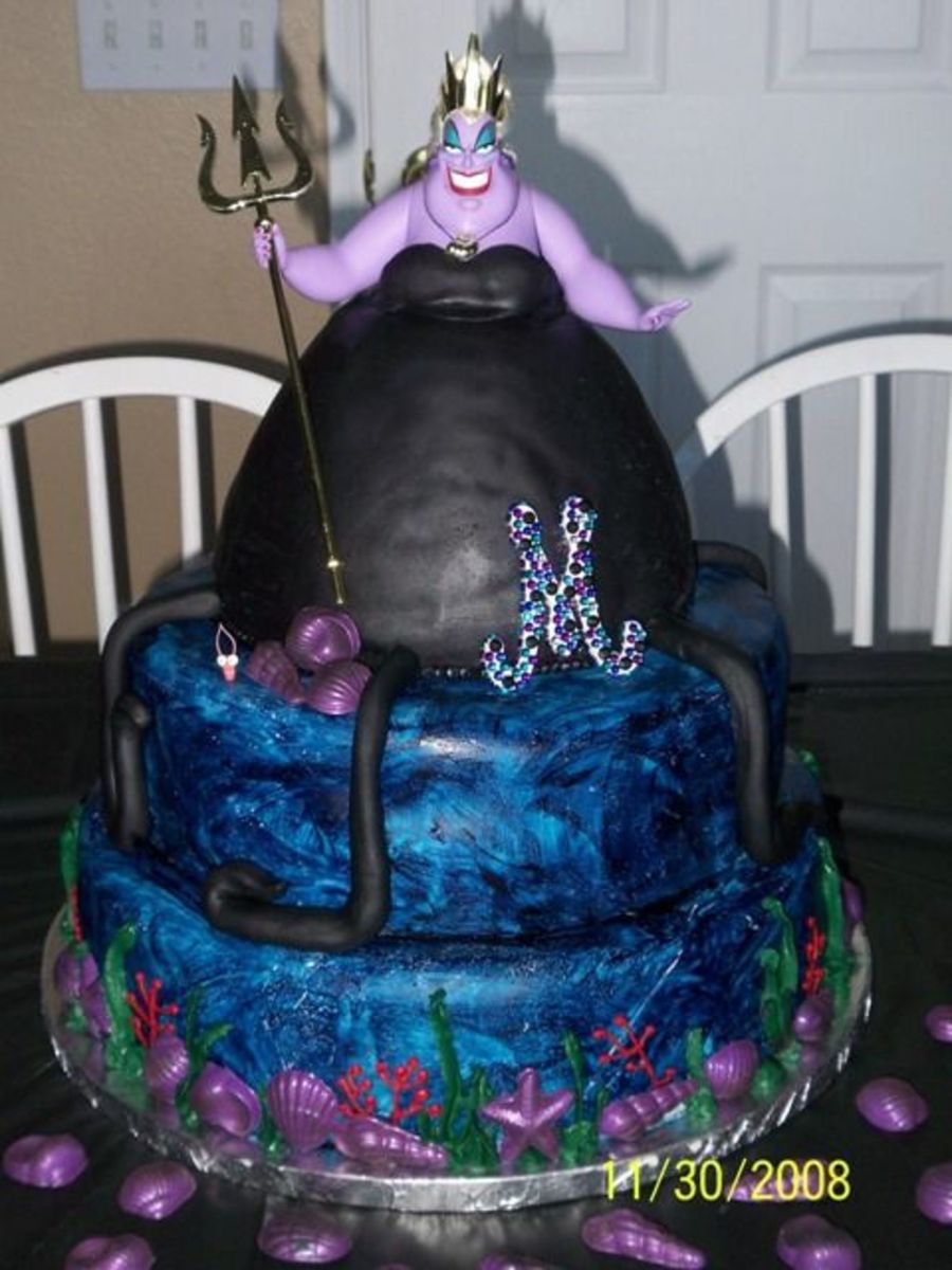 Ursula The Sea Witch Disney Villain 30Th Birthday Cake - CakeCentral.com