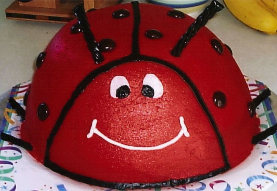Ladybug - CakeCentral.com