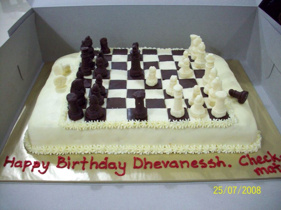 Chess Set - CakeCentral.com