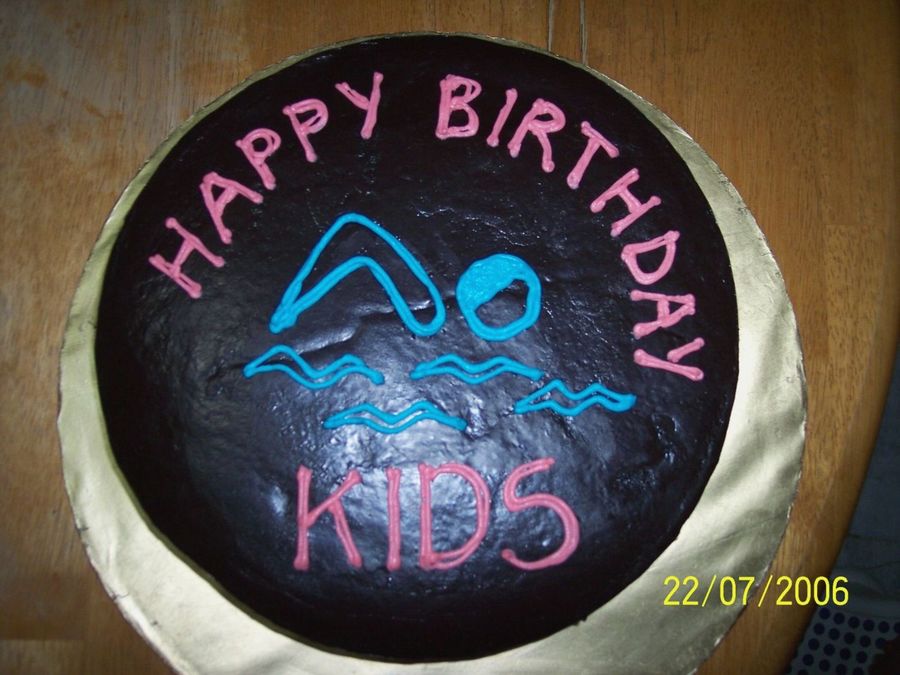 Swimming - CakeCentral.com