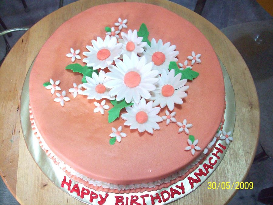 Daisies - CakeCentral.com
