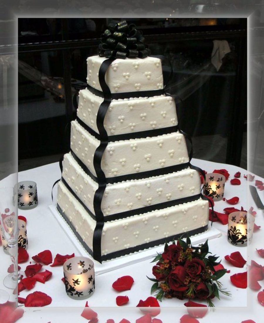 Square Wedding Cake - CakeCentral.com