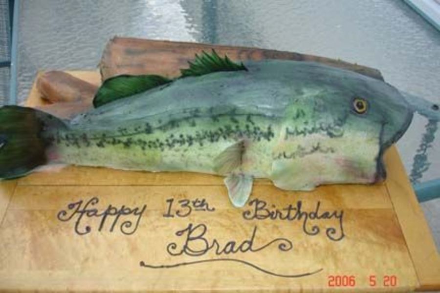 Largemouth Bass - CakeCentral.com