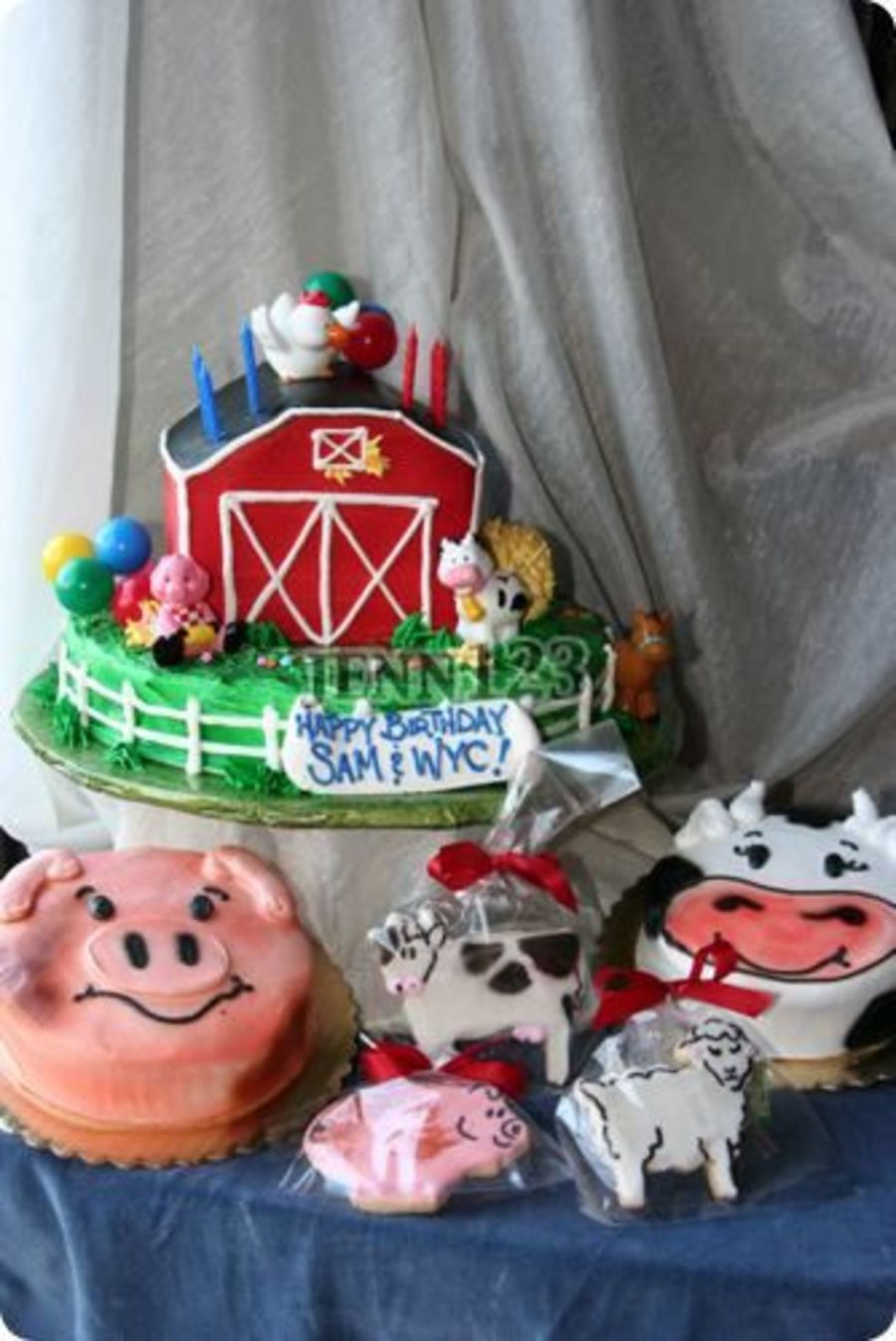 Barn Cake - CakeCentral.com