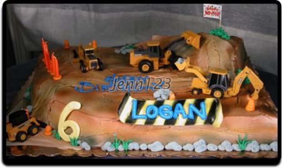 Construction Site - CakeCentral.com