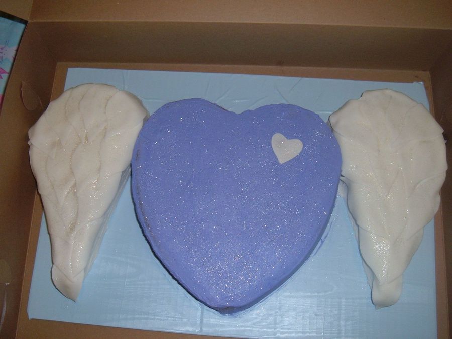 09_Cakes_056.jpg - CakeCentral.com