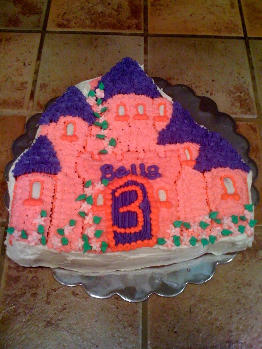 Castle Cake For Bella - CakeCentral.com