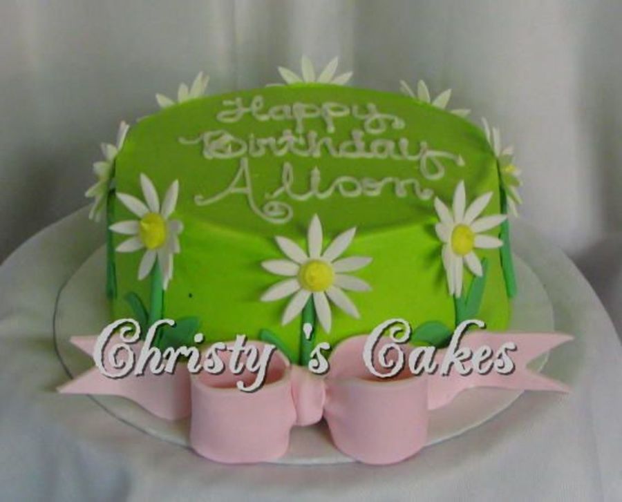 Daisy Cake - CakeCentral.com