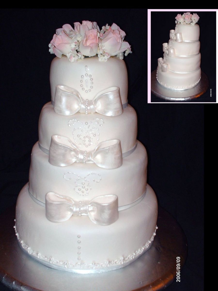 Wedding Gown Cake - CakeCentral.com