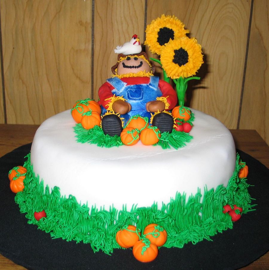 Scarecrow Cake - CakeCentral.com