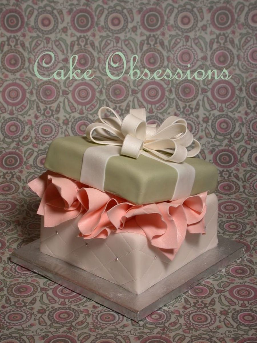 Gift Box - CakeCentral.com