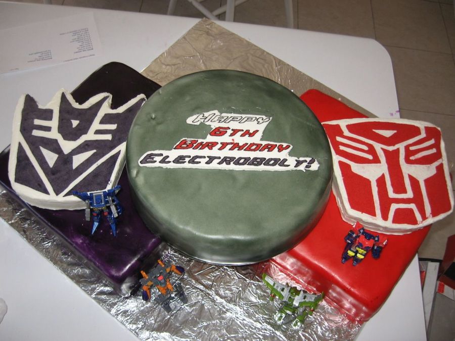 Transformers - CakeCentral.com