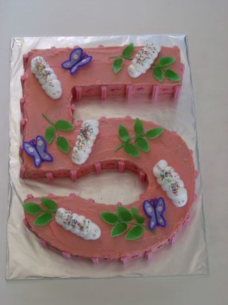 Butterflies And Caterpillars - CakeCentral.com