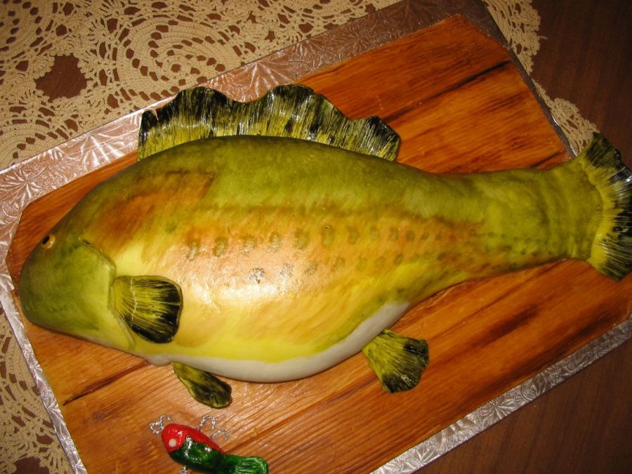 Bass Birthday Cake - CakeCentral.com