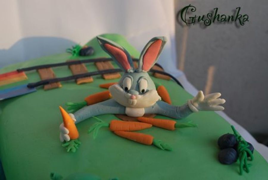 Bugs Bunny - CakeCentral.com