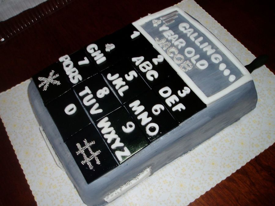 Cell Phone Birthday Cake - CakeCentral.com
