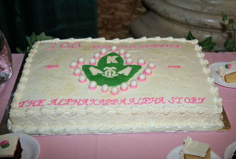 Alpha Kappa Alpha Cake - CakeCentral.com
