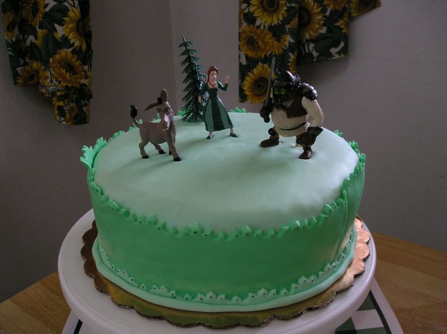 Shrek, Fiona And Donkey - CakeCentral.com