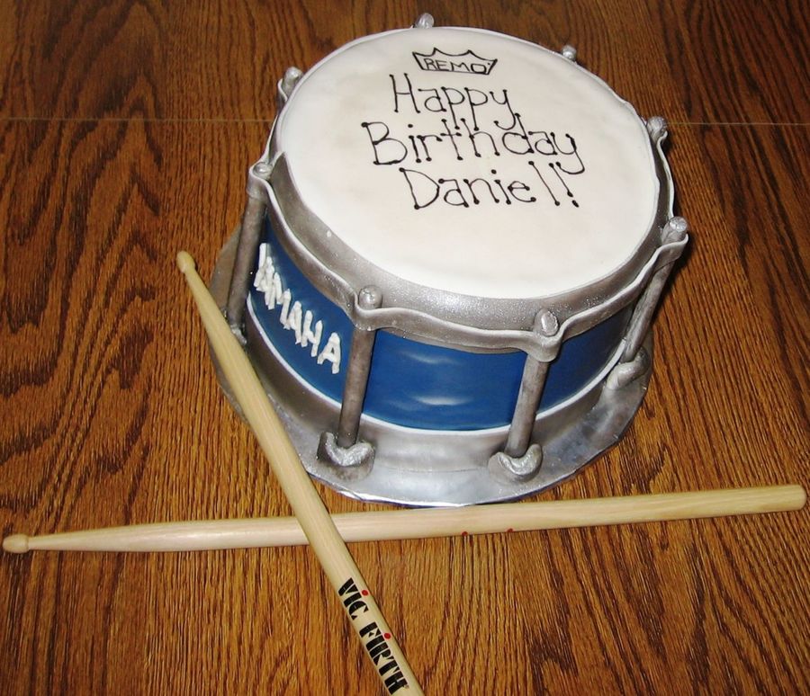 Yamaha Snare Drum - CakeCentral.com