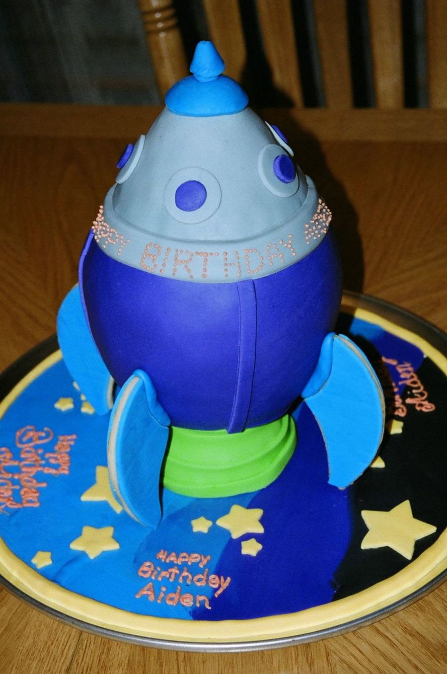Rocket Ship - CakeCentral.com