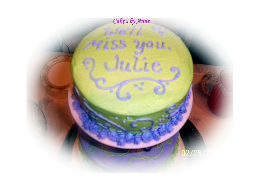 Julie's Cake - CakeCentral.com