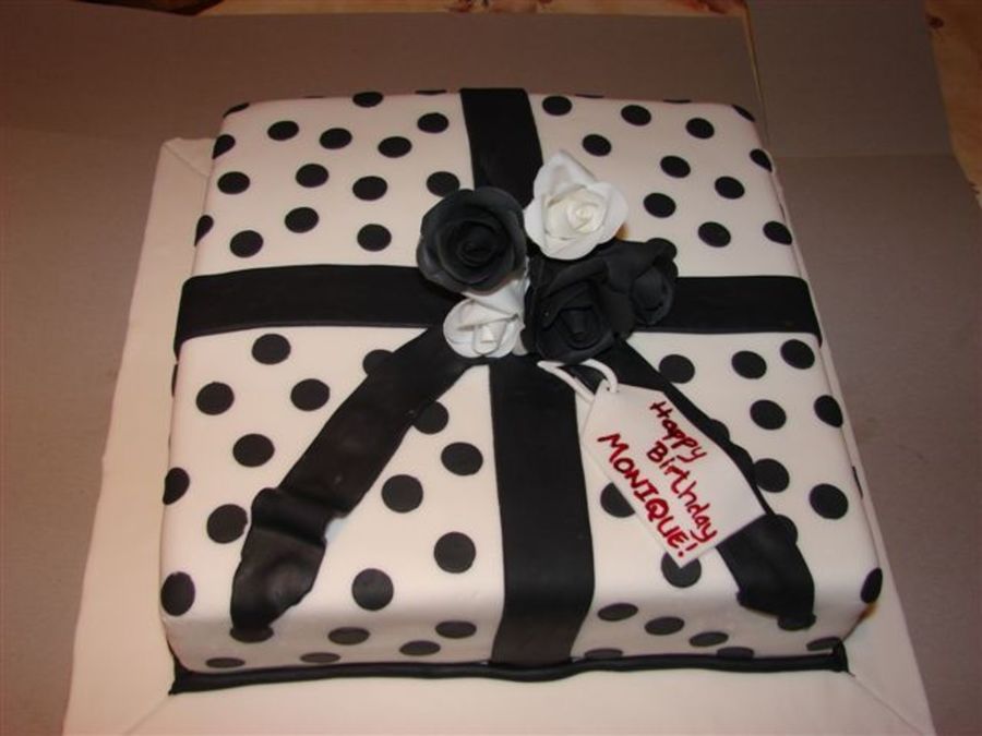 Black And White - CakeCentral.com