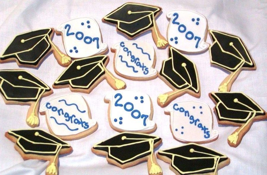 Graduation Cookies - CakeCentral.com