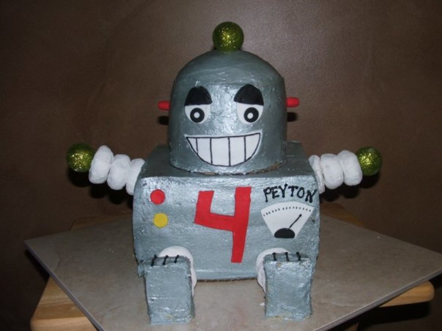 Robot Cake - CakeCentral.com
