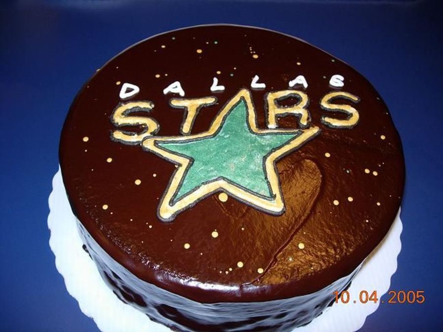 Chad's Stars Cake - CakeCentral.com