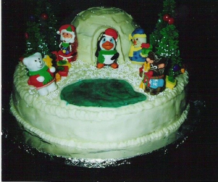 Igloo Christmas - CakeCentral.com