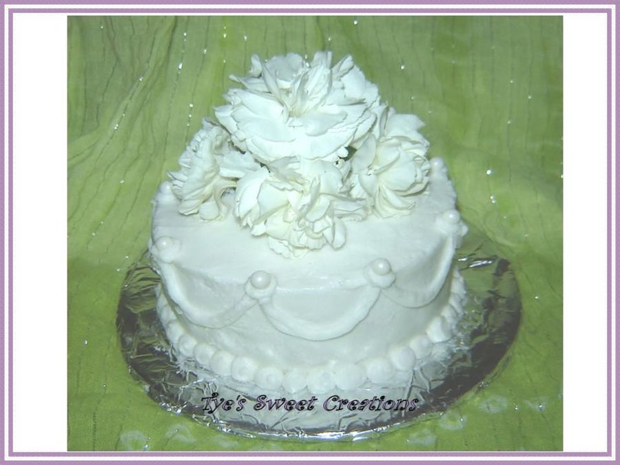 Sample Wedding Cake - CakeCentral.com