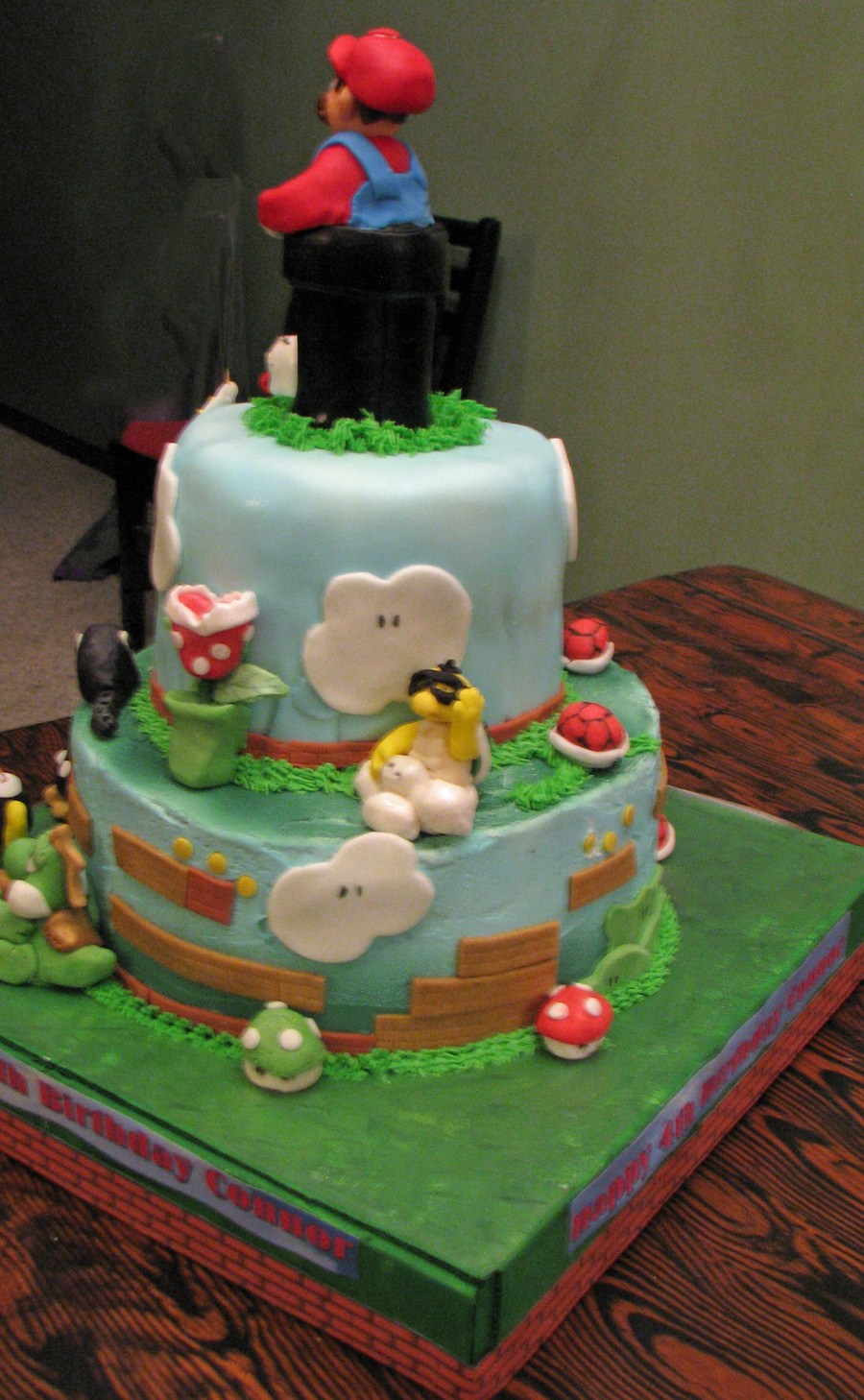 Mario Nintendo - CakeCentral.com
